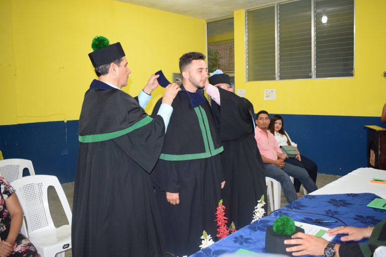 GRADUACIONES CUNZAC | Centro Universitario de Zacapa