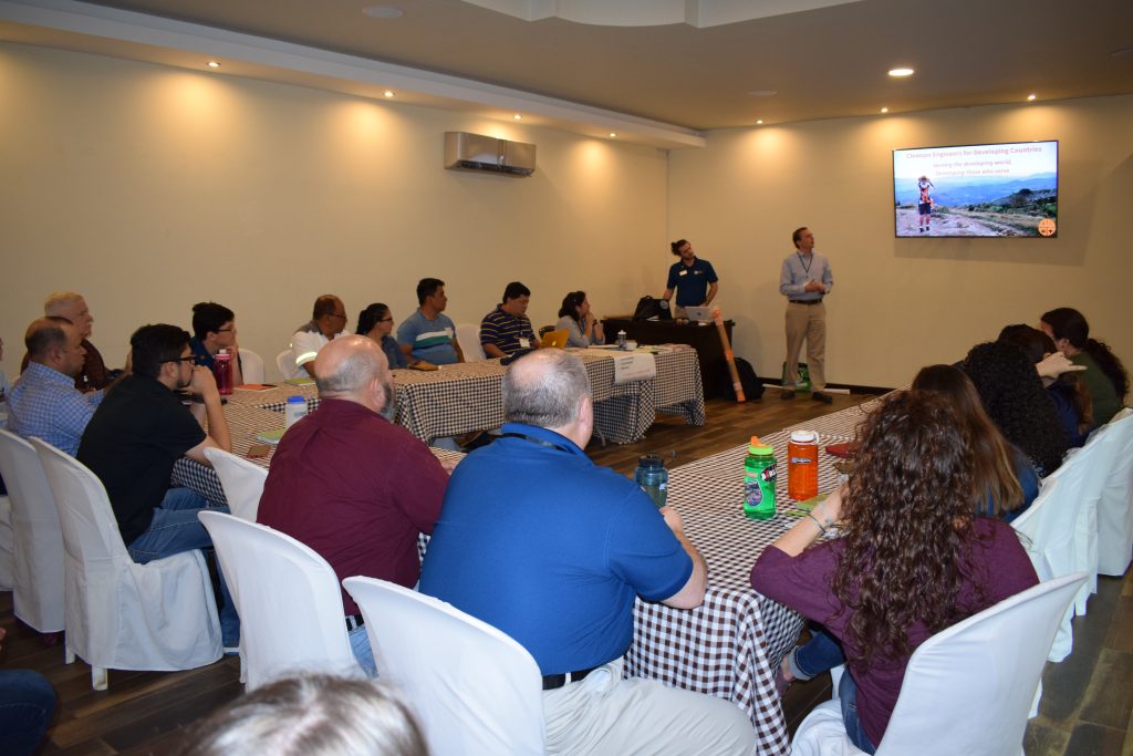 Presentación de Proyectos CUNZAC – USAC / CLEMSON y CITADEL | Centro ...